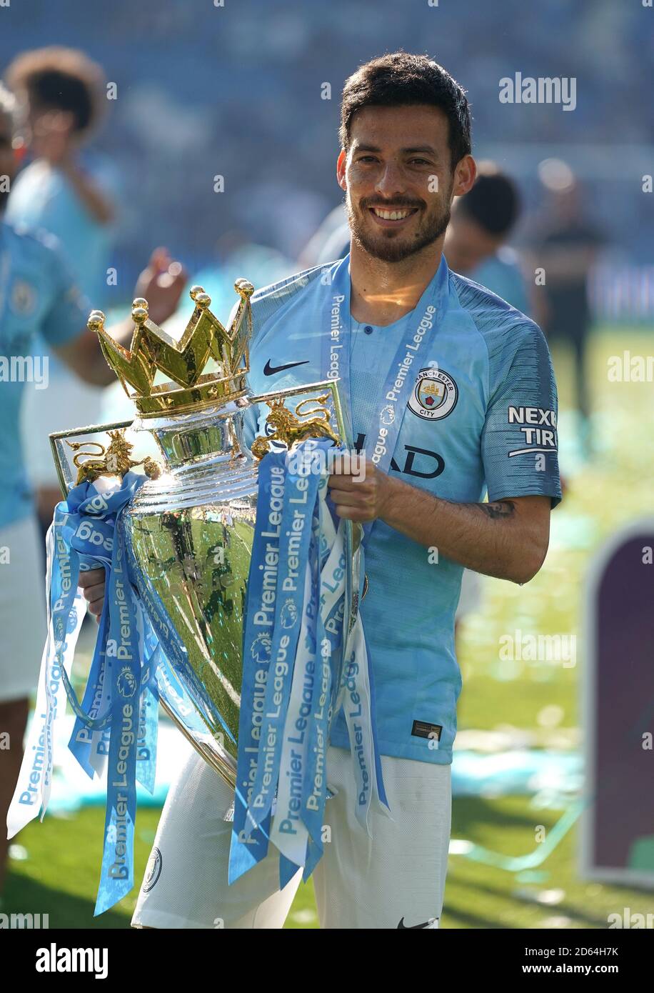 David silva trophy hi-res stock photography and images - Alamy