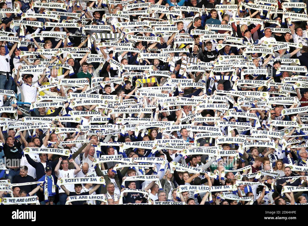 Leeds united fans hi-res stock photography and images - Alamy Leeds united fans hi-res stock photography and images - Alamy