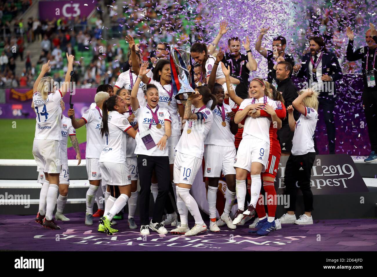 Lyon Women celebrate after winning the Champions League final Stock ...