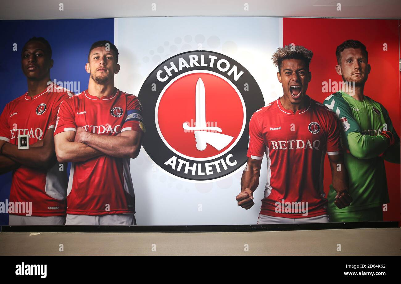 A general view of Charlton Athletic livery at Wembley Stock Photo - Alamy