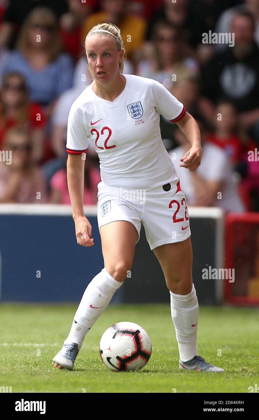 England's Beth Mead in action during the game Stock Photo - Alamy