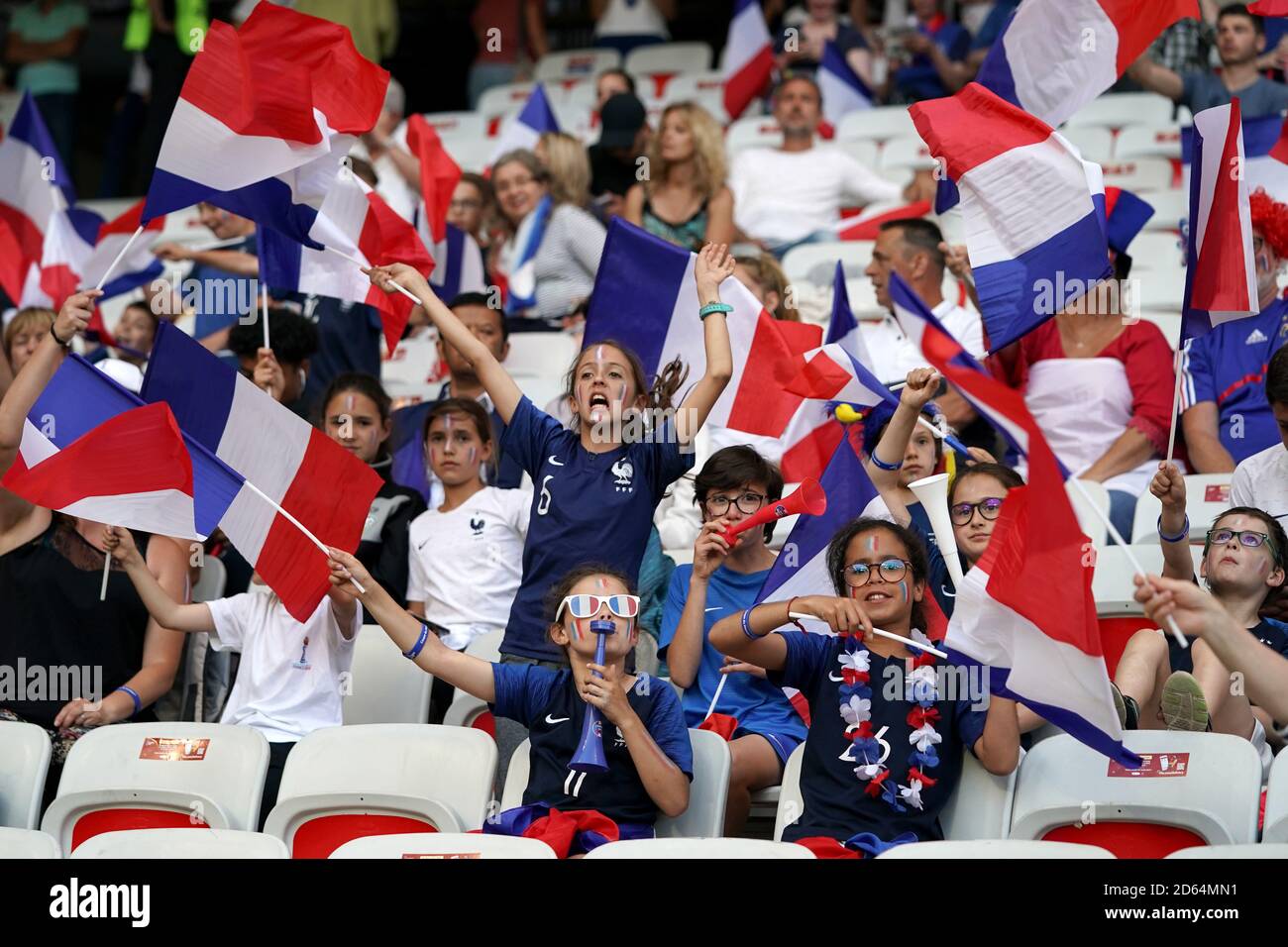 France fans hi-res stock photography and images - Alamy