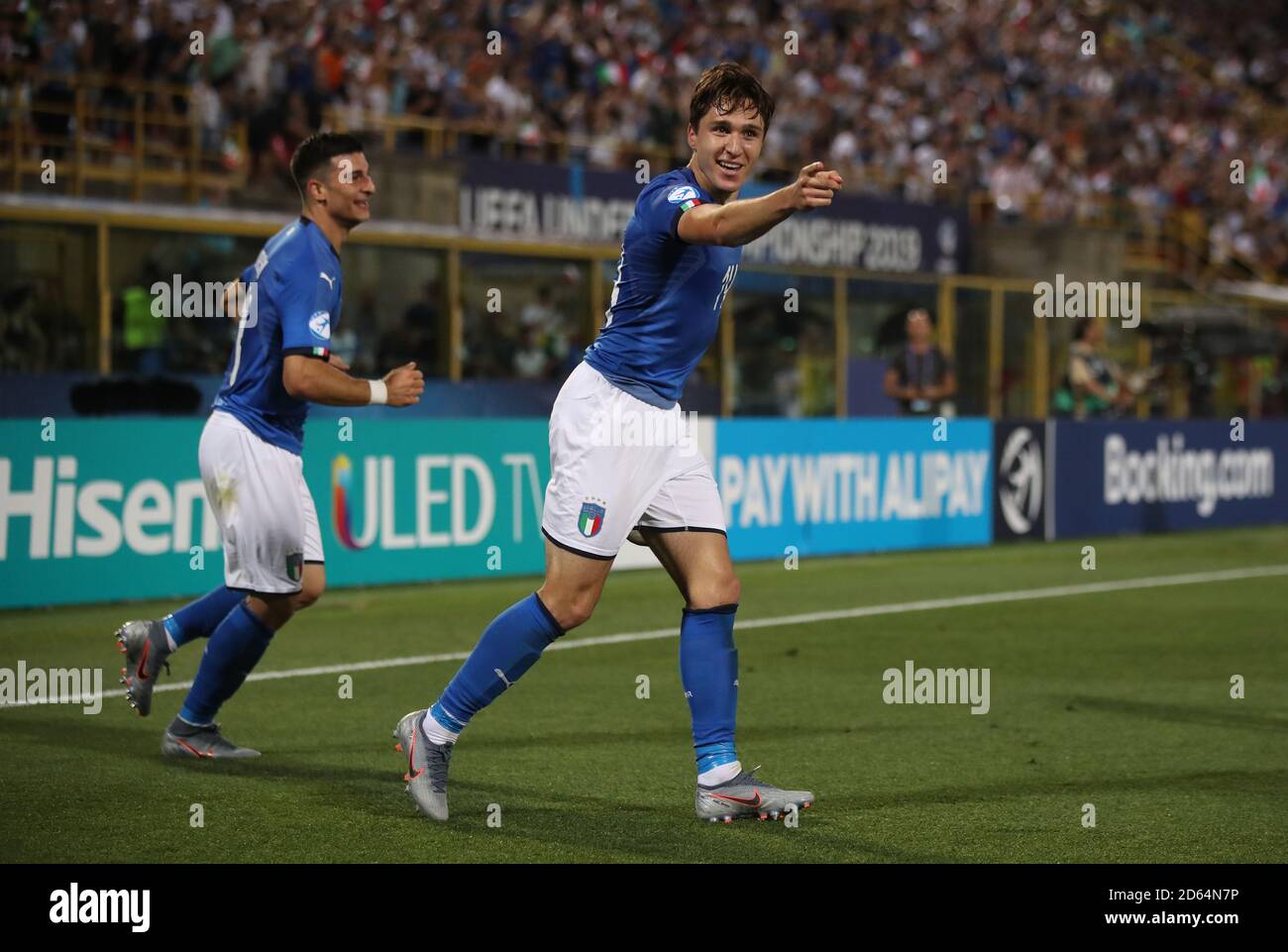 Italy's Federico Chiesa celebrates scoring his sides 2nd goal of the ...