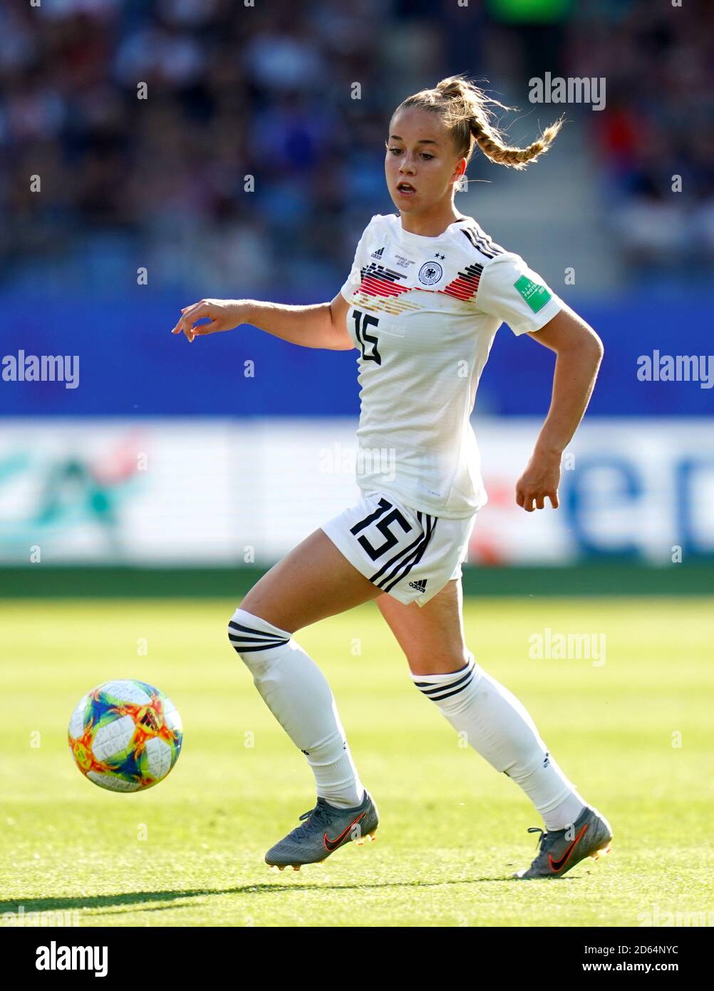 Giulia gwinn hi-res stock photography and images - Alamy