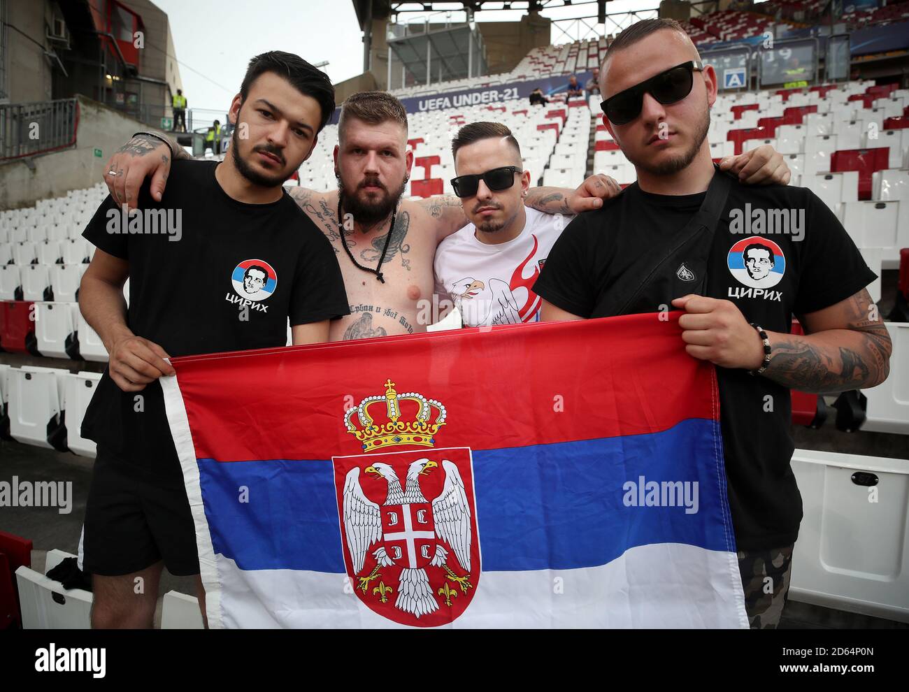 Serbia fans hi-res stock photography and images - Alamy