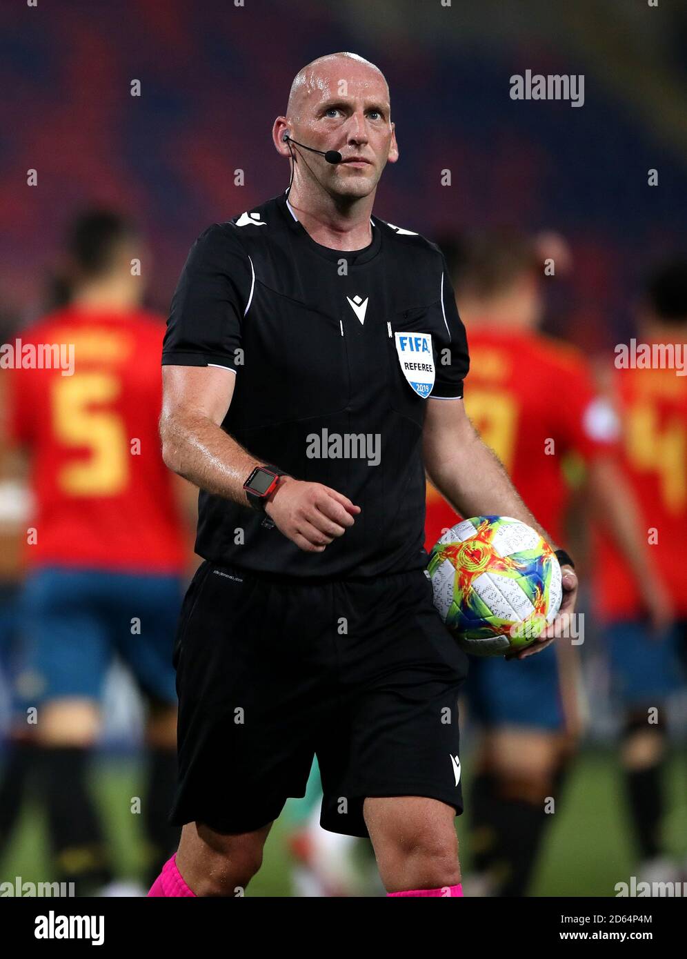 Match referee Bobby Madden Stock Photo - Alamy