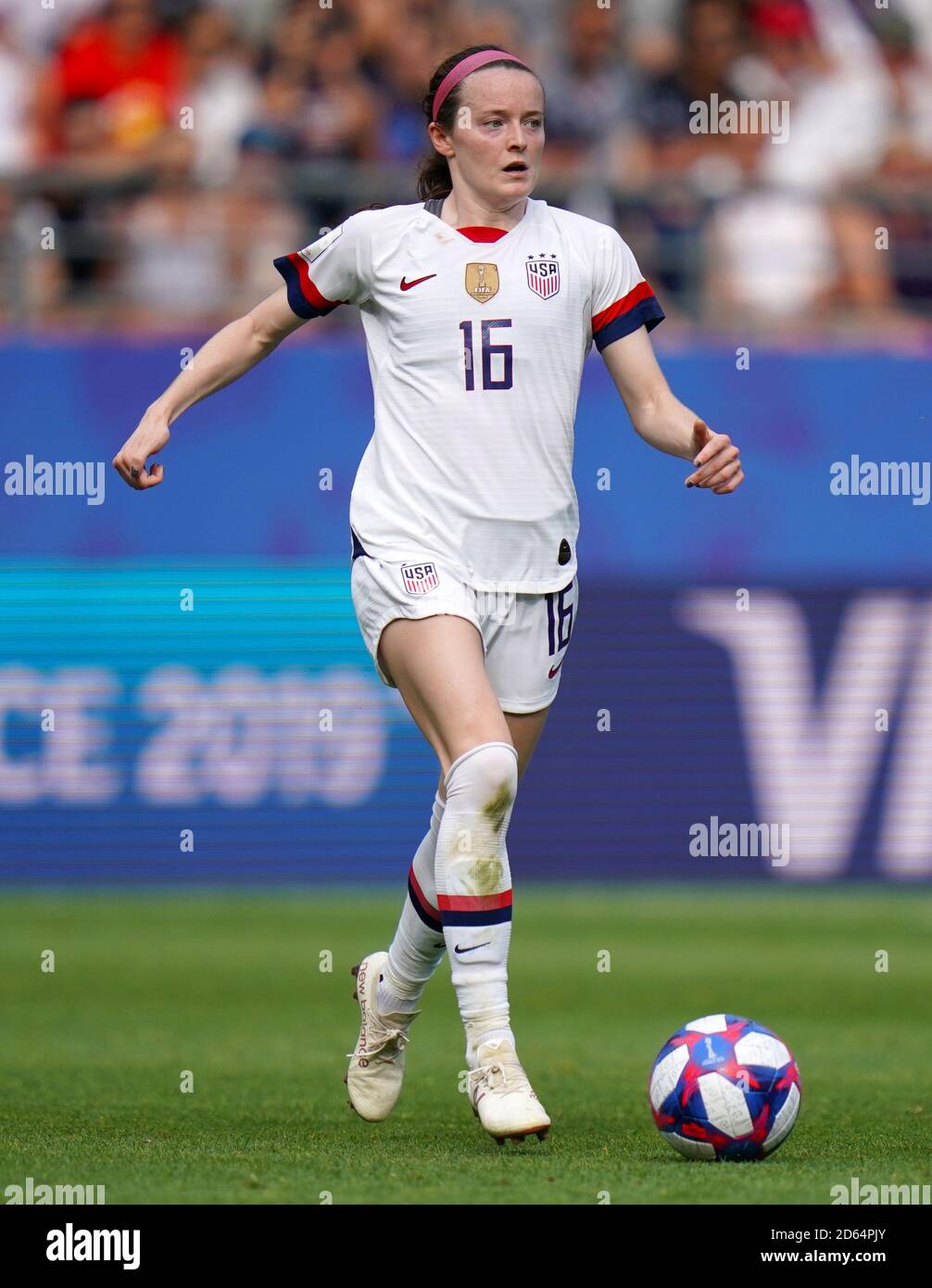 Rose lavelle soccer hi-res stock photography and images - Alamy