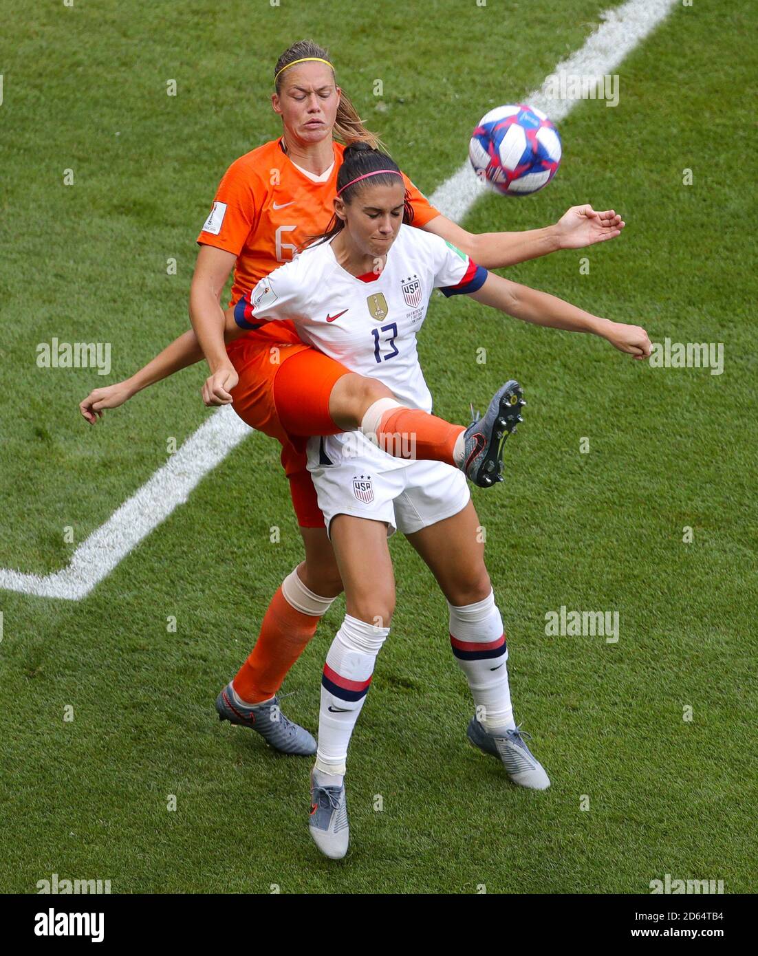 Netherlands' Anouk Dekker (left) and USA's Alex Morgan battle for the ...