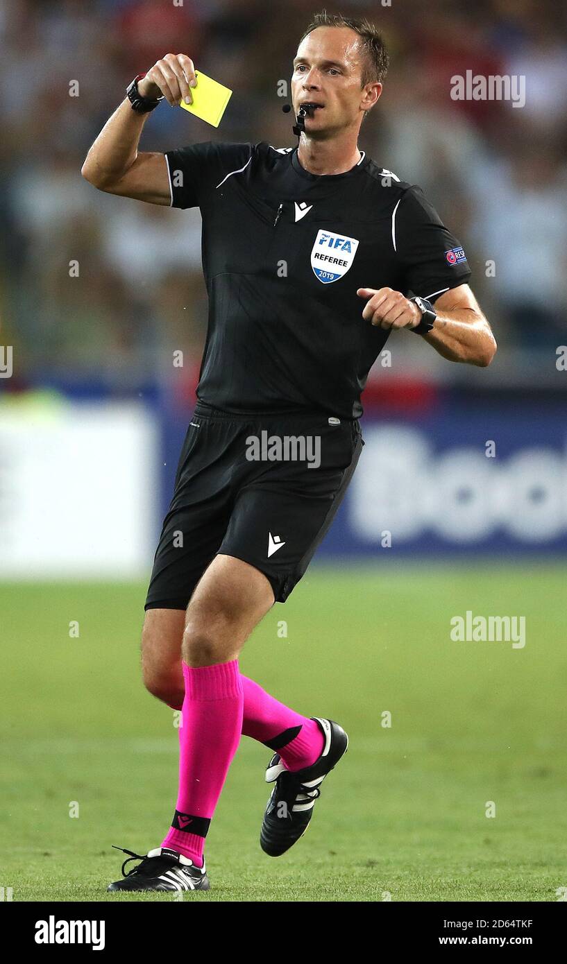 Match referee Srdjan Jovanovic Stock Photo - Alamy