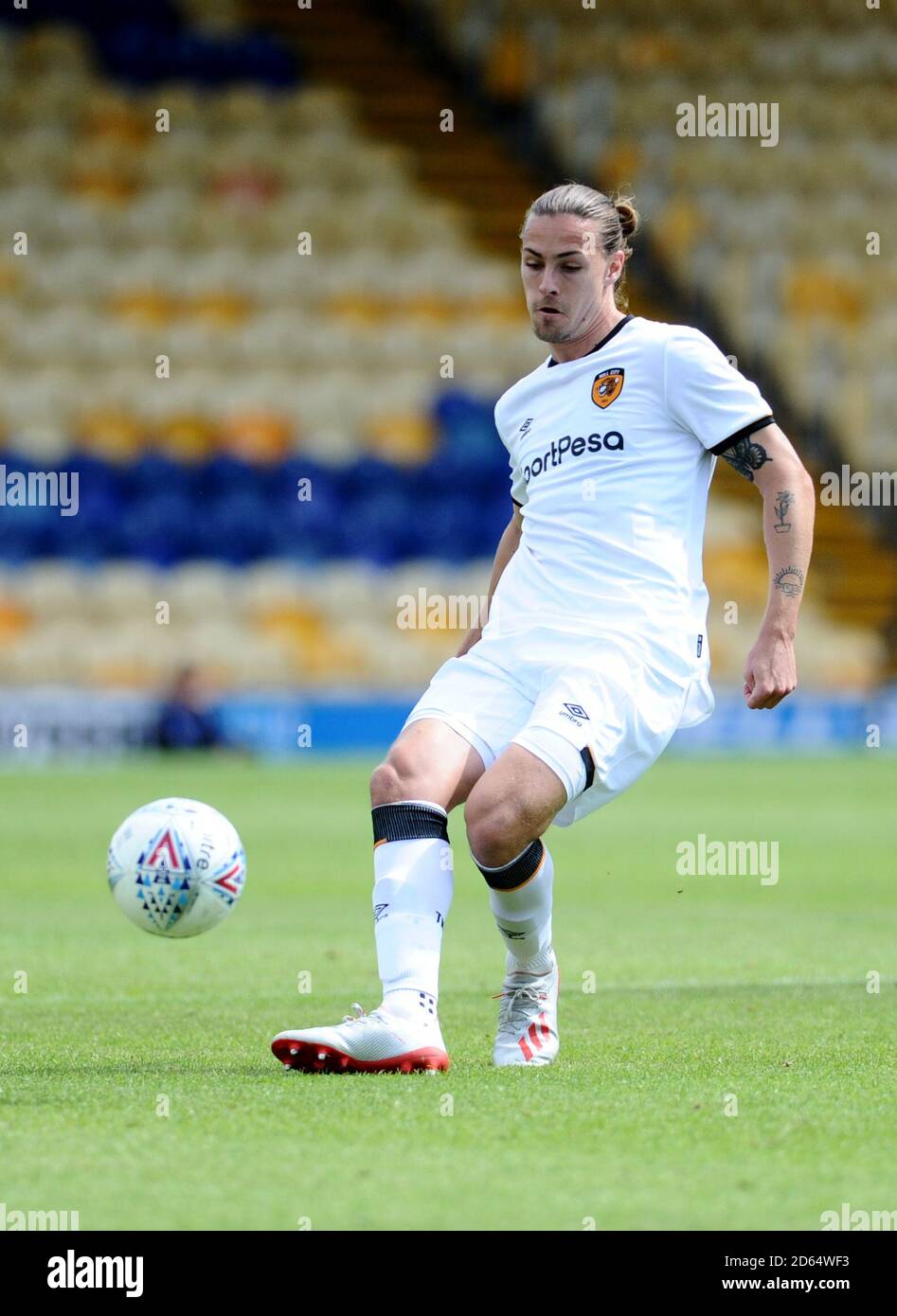 Hull City's Jackson Irvine Stock Photo - Alamy