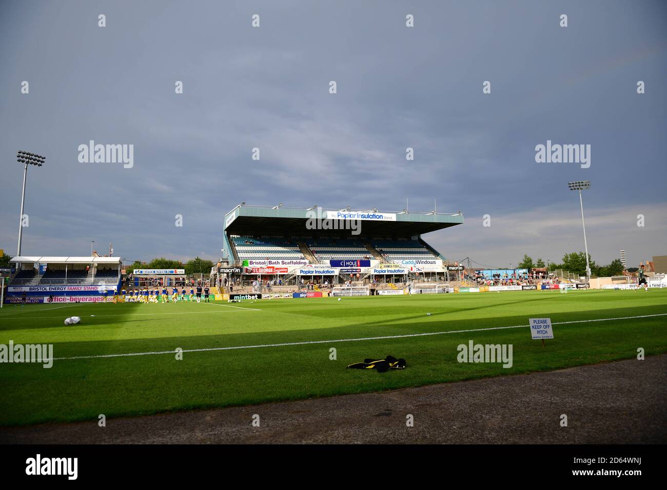 Bristol rovers stadium general view hi-res stock photography and images ...