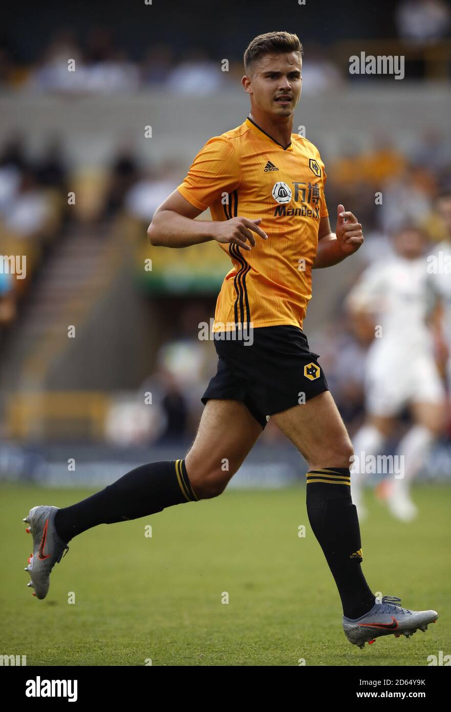 Wolverhampton Wanderers' Leander Dendoncker Stock Photo - Alamy