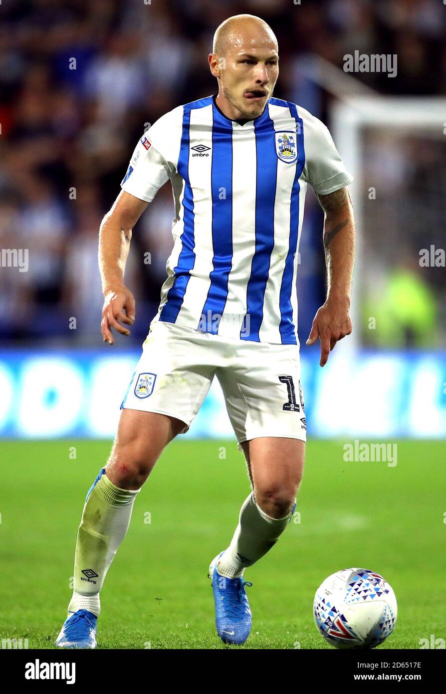 Huddersfield Town's Aaron Mooy Stock Photo - Alamy