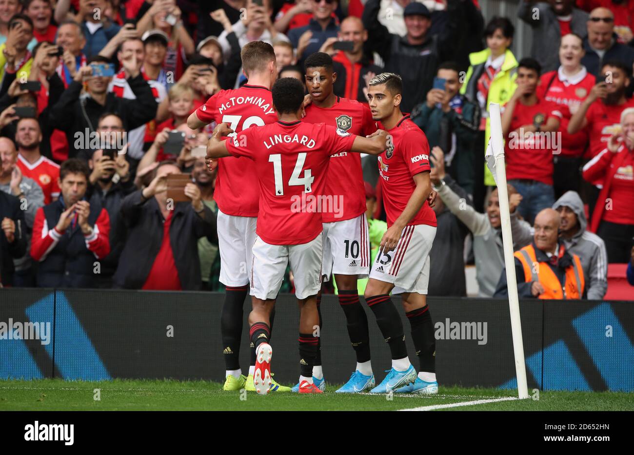 Manchester United's Marcus Rashford (centre) celebrates his side first ...
