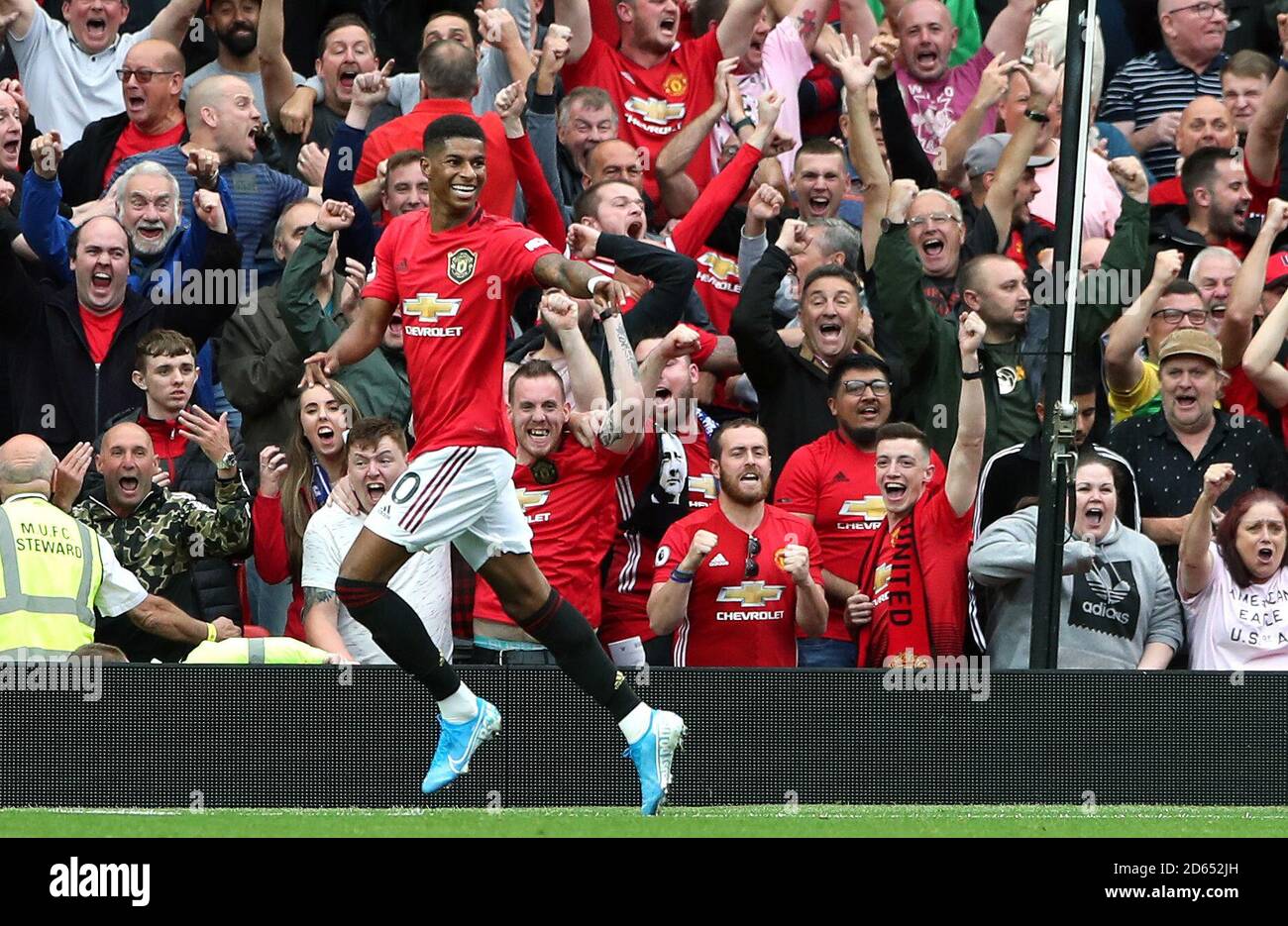 Manchester United's Marcus Rashford celebrates his sides third goal of ...