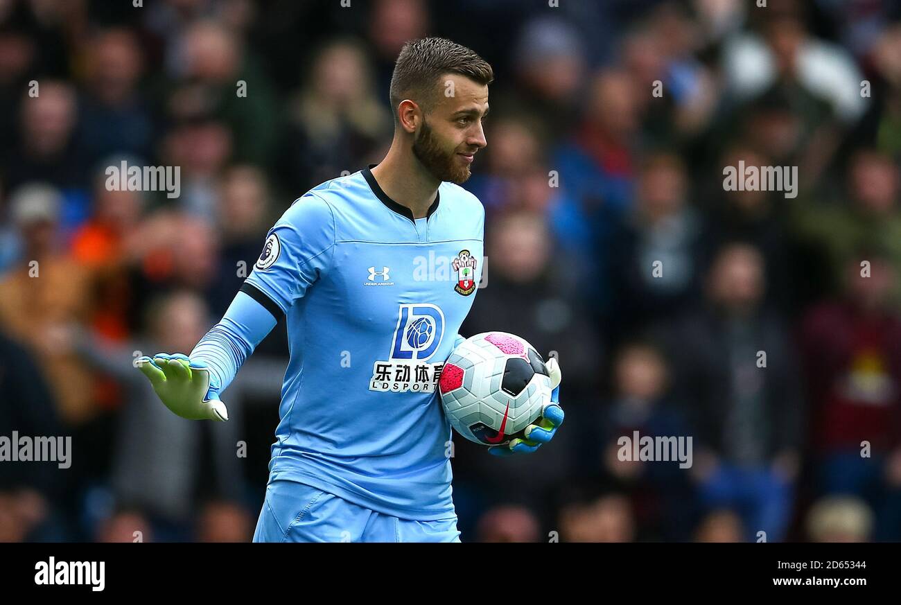 Southampton goalkeeper Angus Gunn Stock Photo - Alamy
