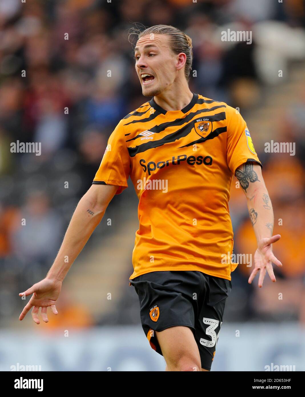 Hull City's Jackson Irvine Stock Photo - Alamy