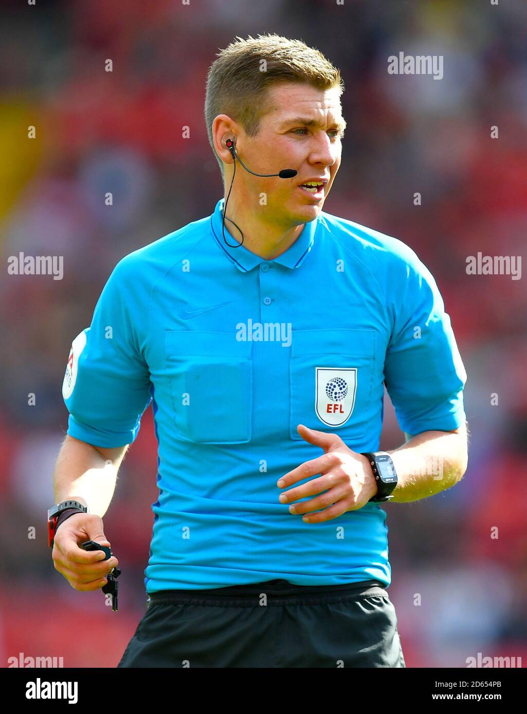 Referee Matthew Donohue Stock Photo - Alamy