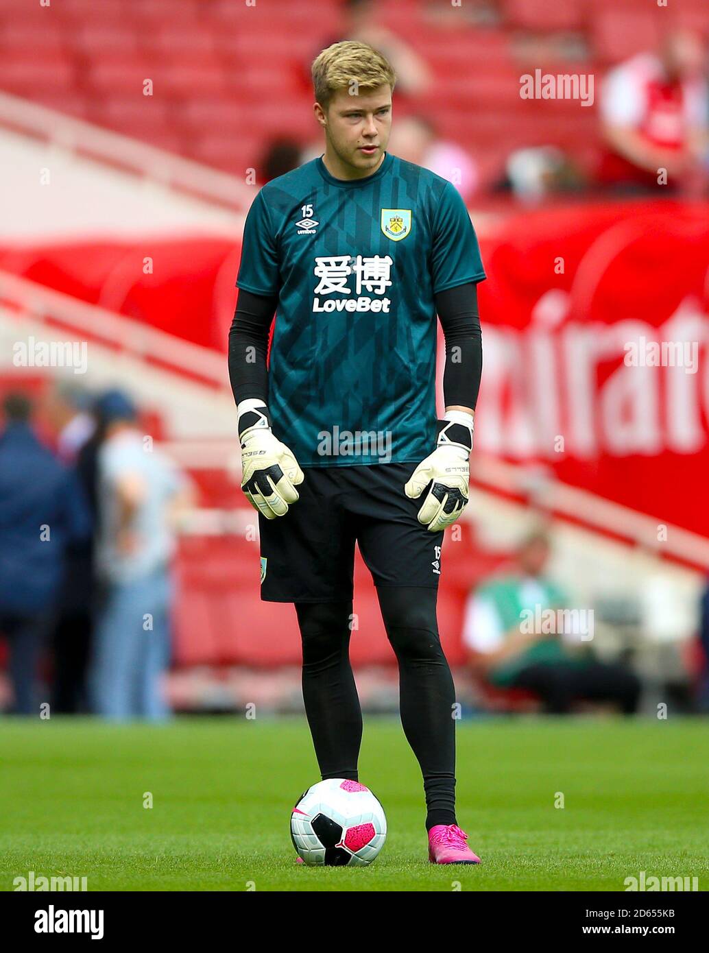 Burnley goalkeeper Bailey Peacock-Farrell warming up prior to kick-off ...