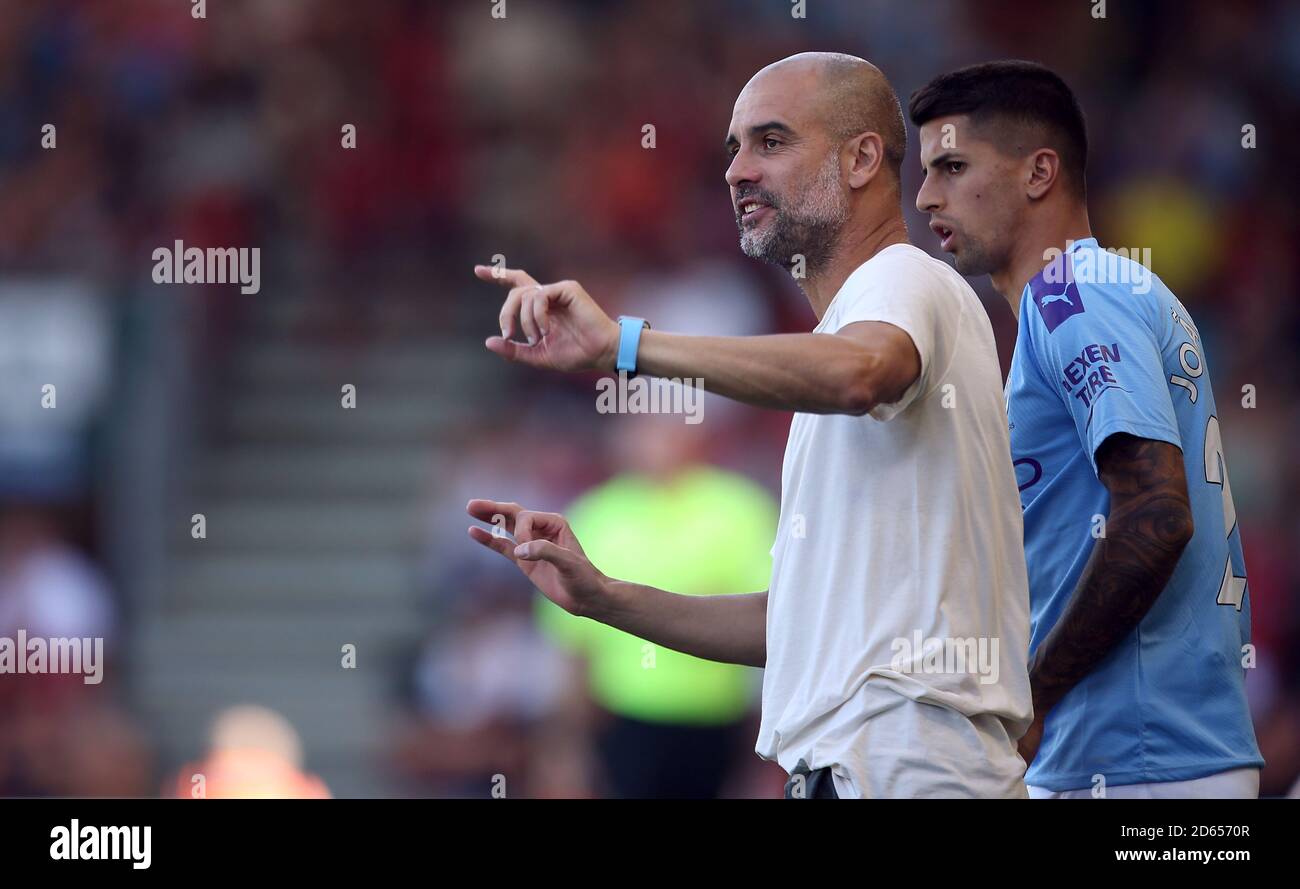 Joao cancelo guardiola hi-res stock photography and images - Alamy