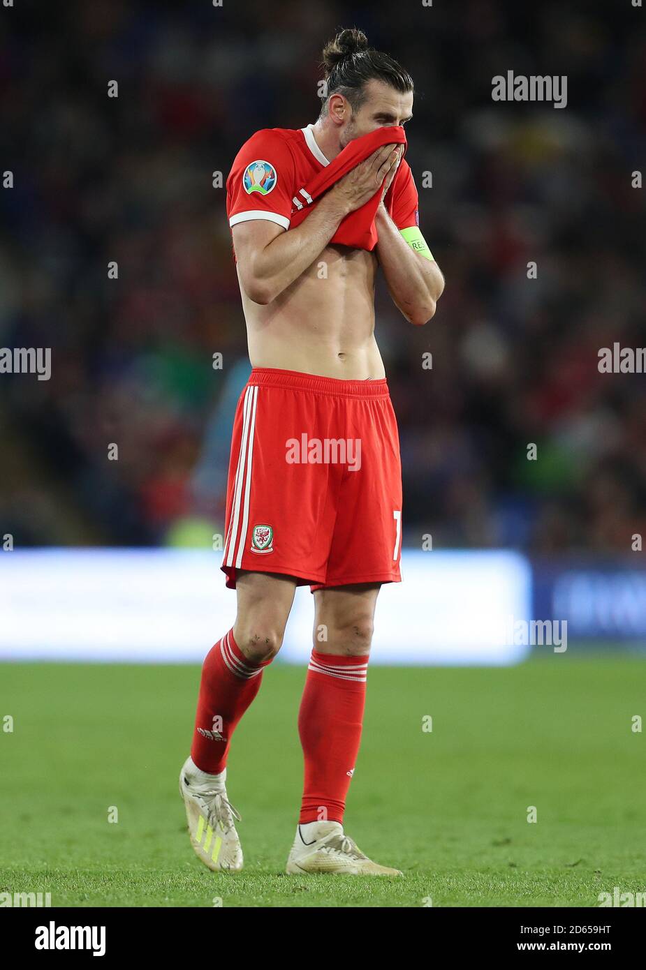 Gareth bale of wales hi-res stock photography and images - Alamy