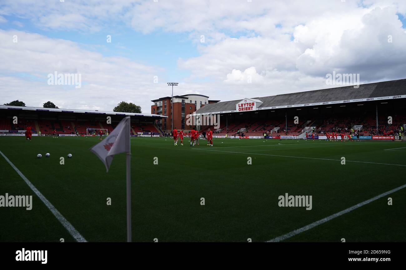 Leyton orients breyer group stadium hi-res stock photography and images ...