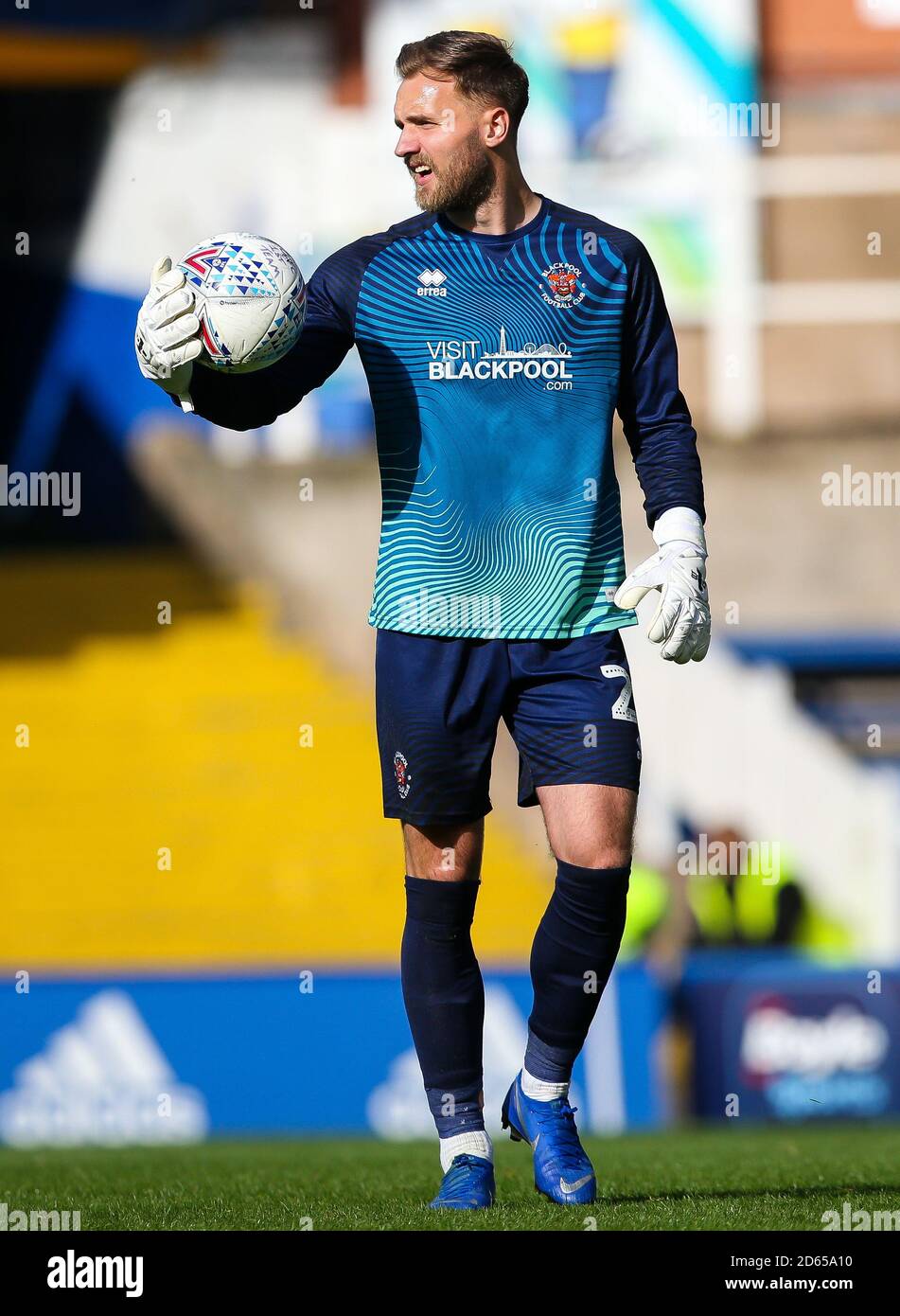 Blackpool goalkeeper Jak Alnwick during the Sky Bet League One match at ...