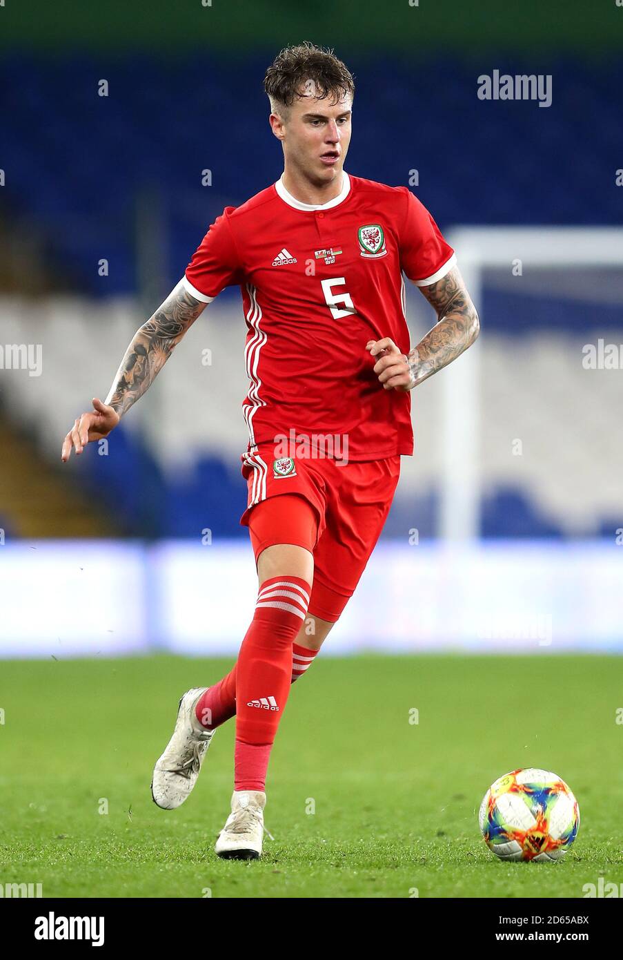 Chris mepham soccer hi-res stock photography and images - Alamy