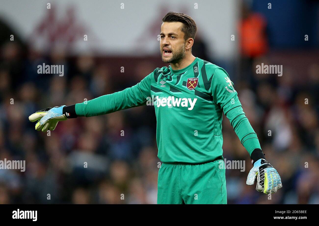 West Ham United goalkeeper Lukasz Fabianski Stock Photo - Alamy