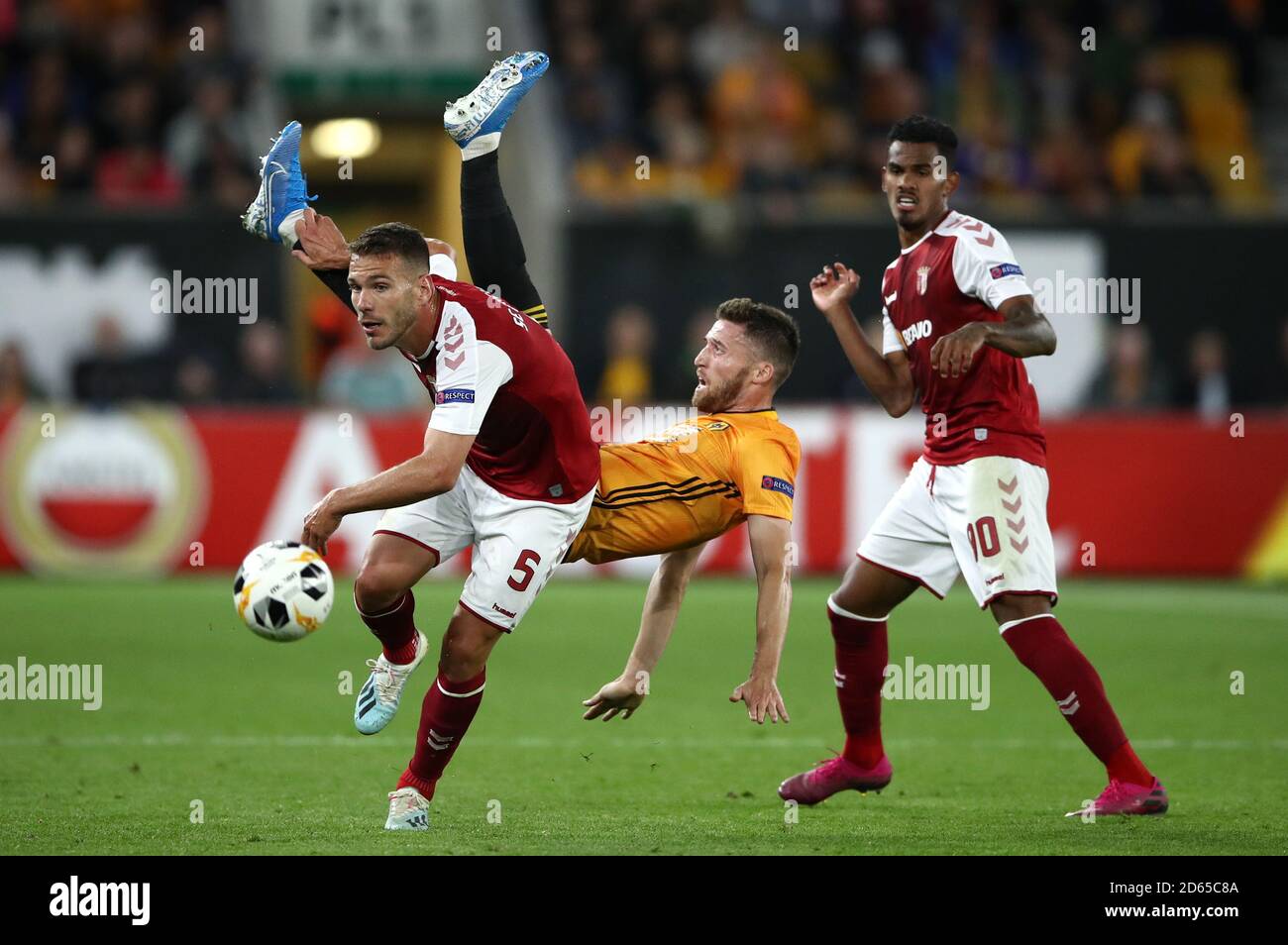 Wolverhampton wanderers matt doherty left hi-res stock photography and ...