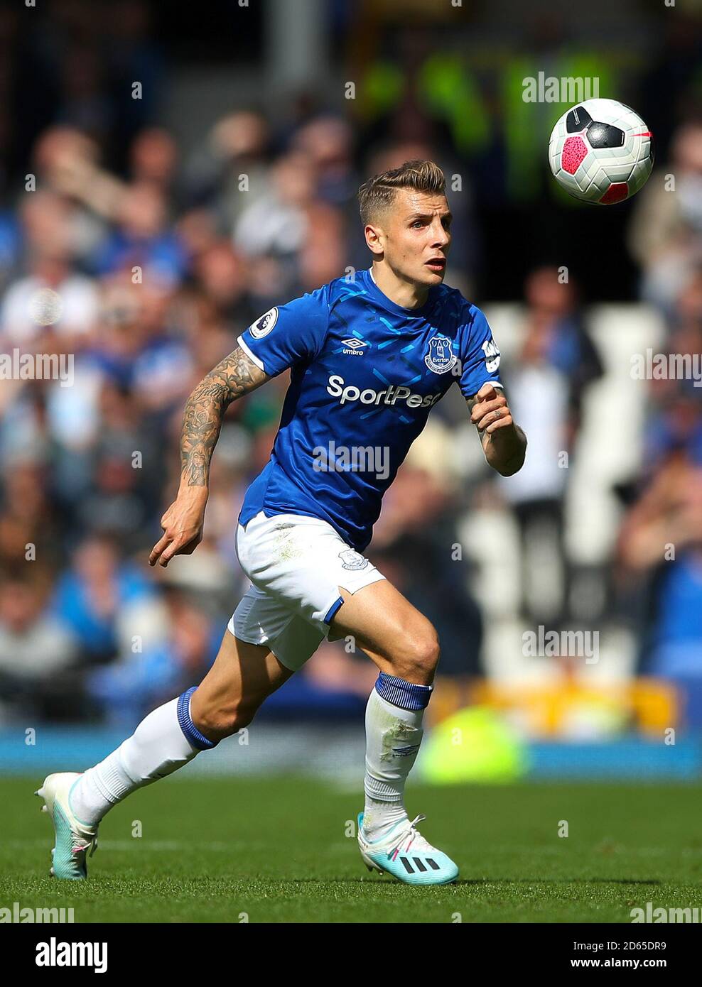 Everton's Lucas Digne Stock Photo - Alamy