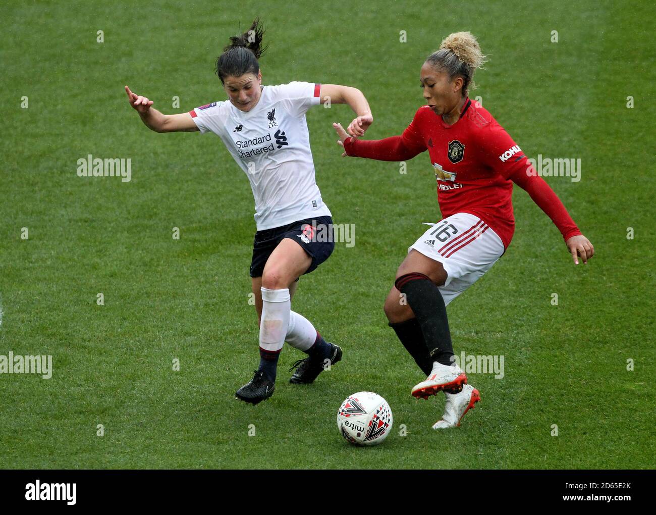 Manchester United's Lauren James (right) and Liverpool's Niamh Fahey ...