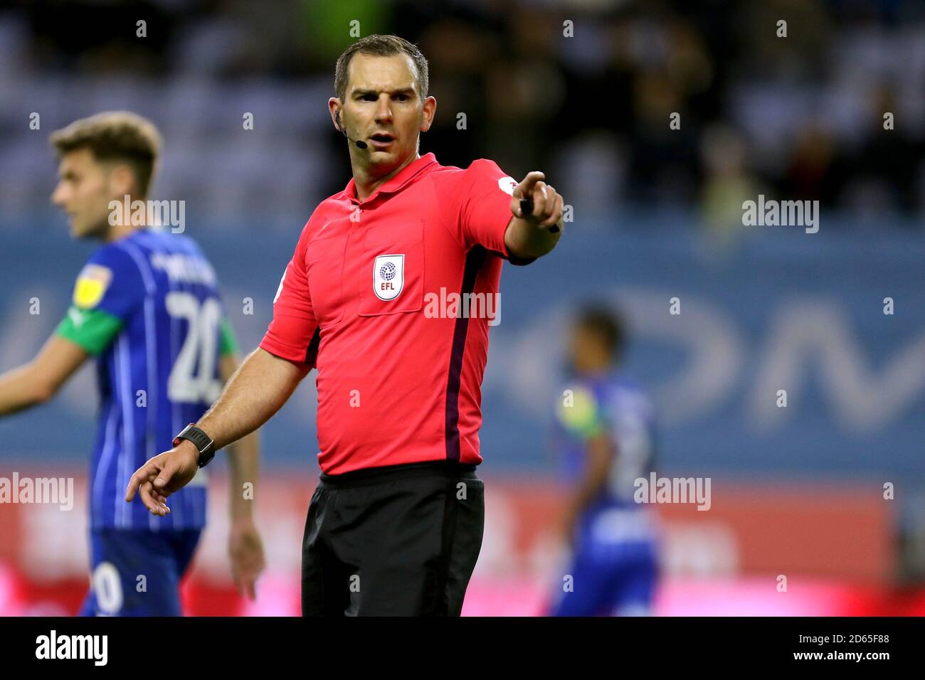 Referee Tim Robinson Stock Photo - Alamy