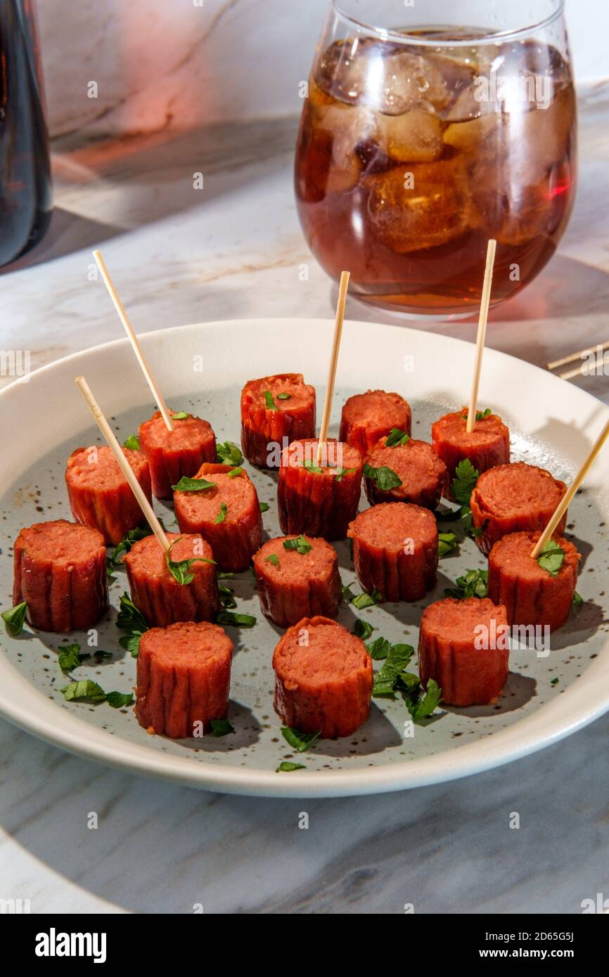 Whisky bourbon sauce hi-res stock photography and images - Alamy