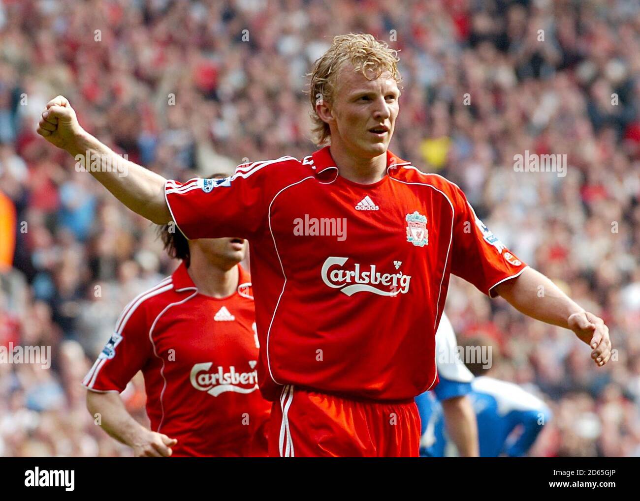 Liverpool's Dirk Kuyt celebrates scoring his second goal Stock Photo ...