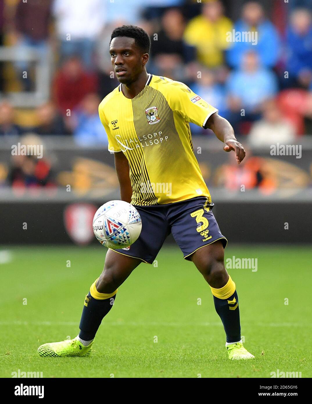 Coventry City's Brandon Mason Stock Photo - Alamy