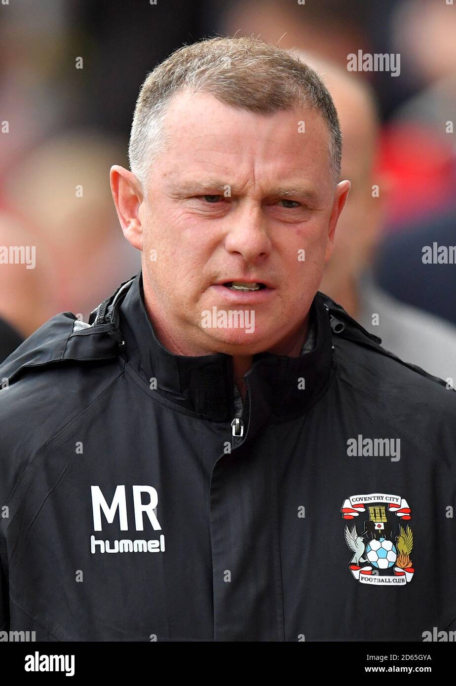 Coventry City manager Mark Robbins Stock Photo - Alamy