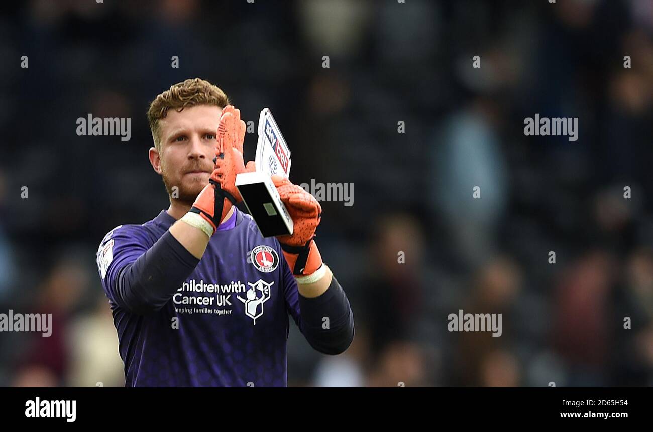Charlton Athletic goalkeeper Dillon Phillips Stock Photo - Alamy