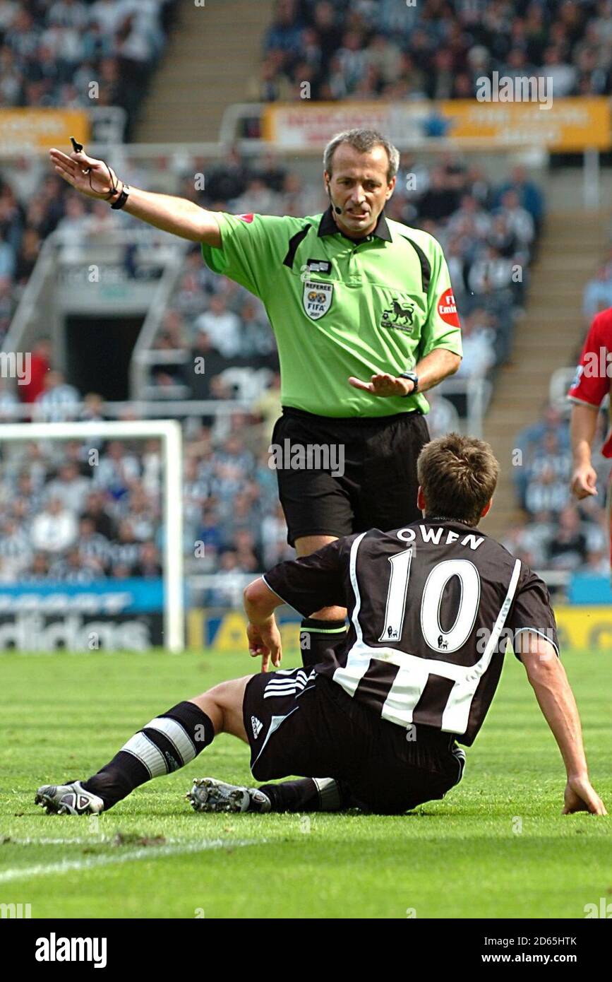 Newcastle United's Michael Owen appeals to Referee Martin Atkinson ...
