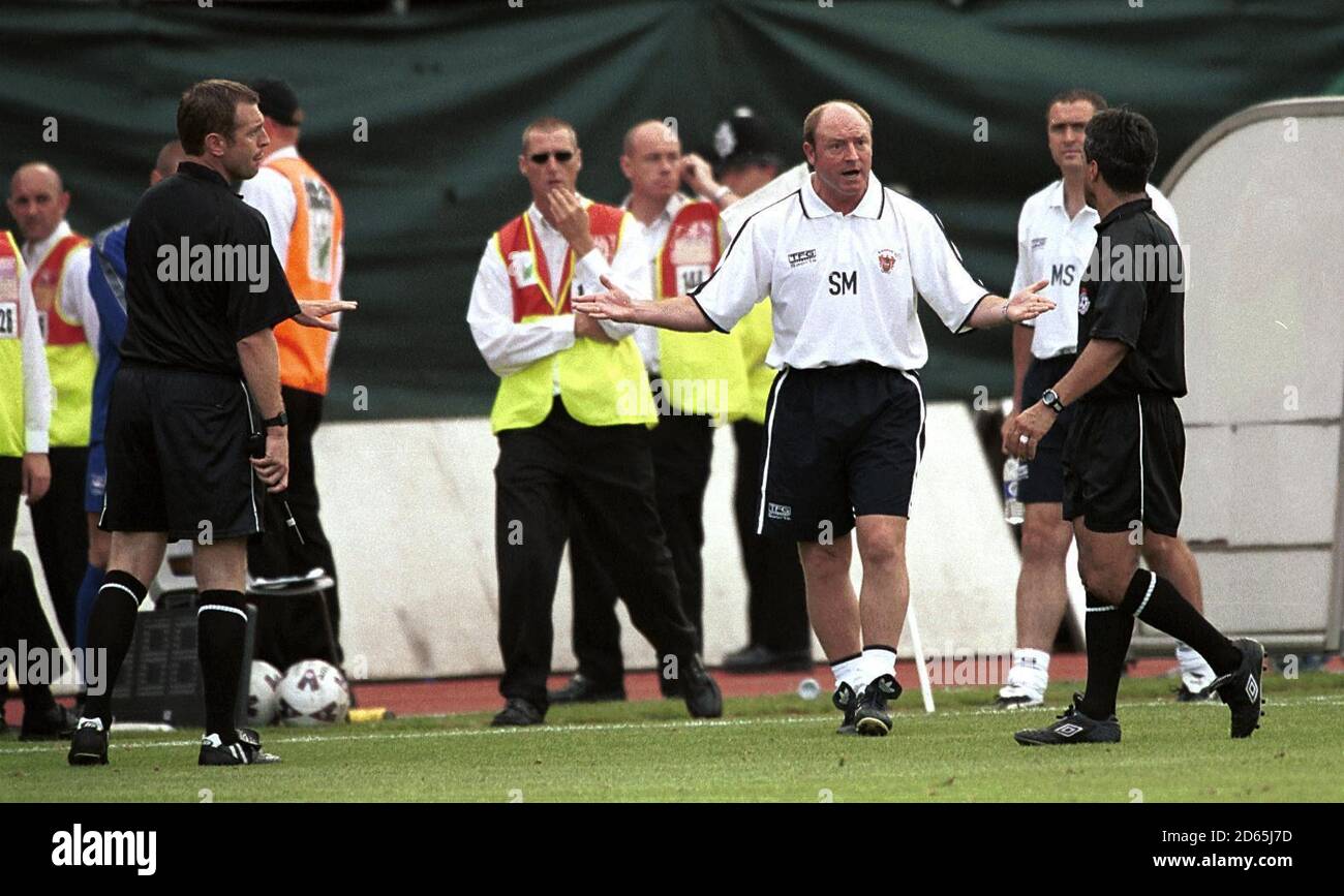 Steve mcmahon hi-res stock photography and images - Alamy