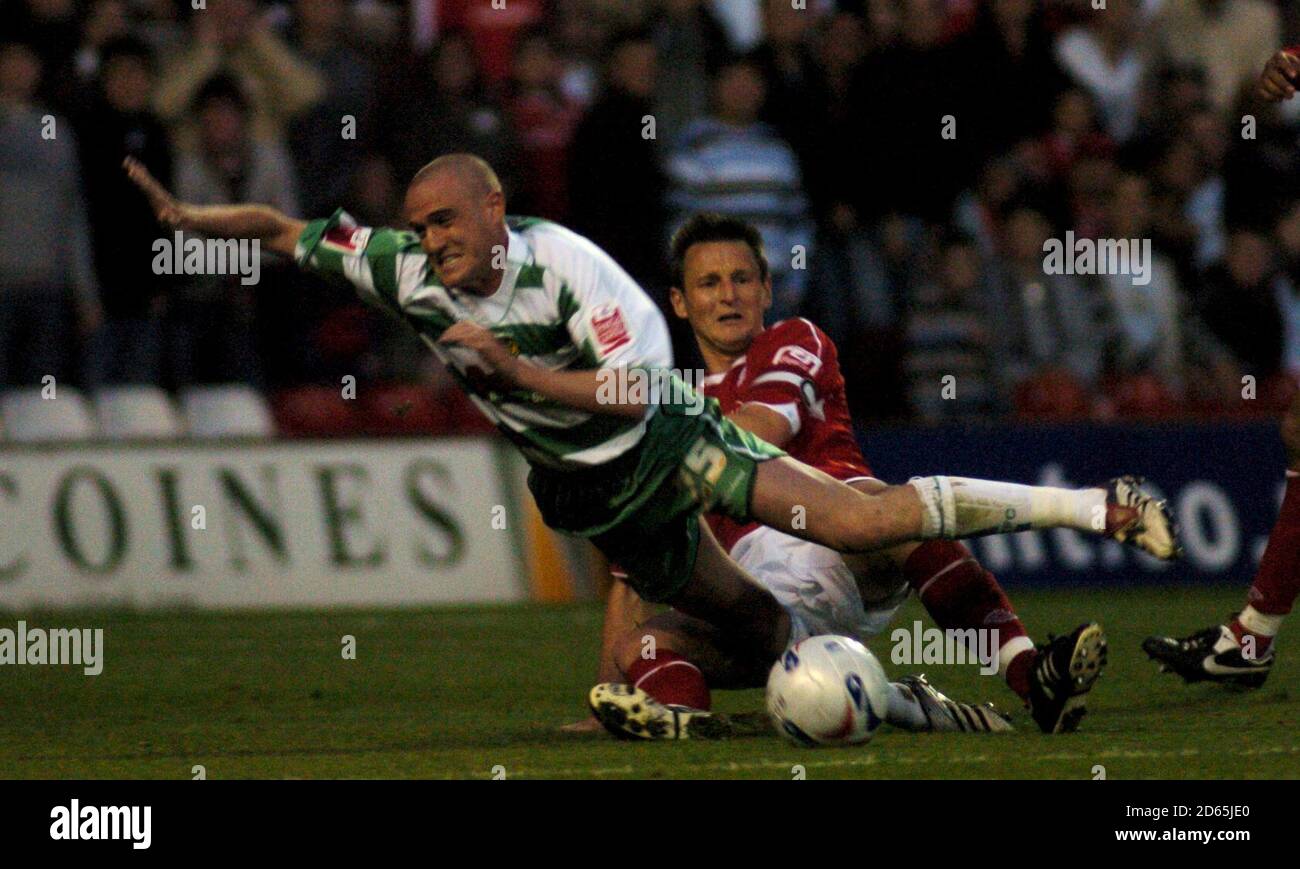 Nottingham Forest's Ian Breckin and Yeovil Town's Scott Guyett in ...