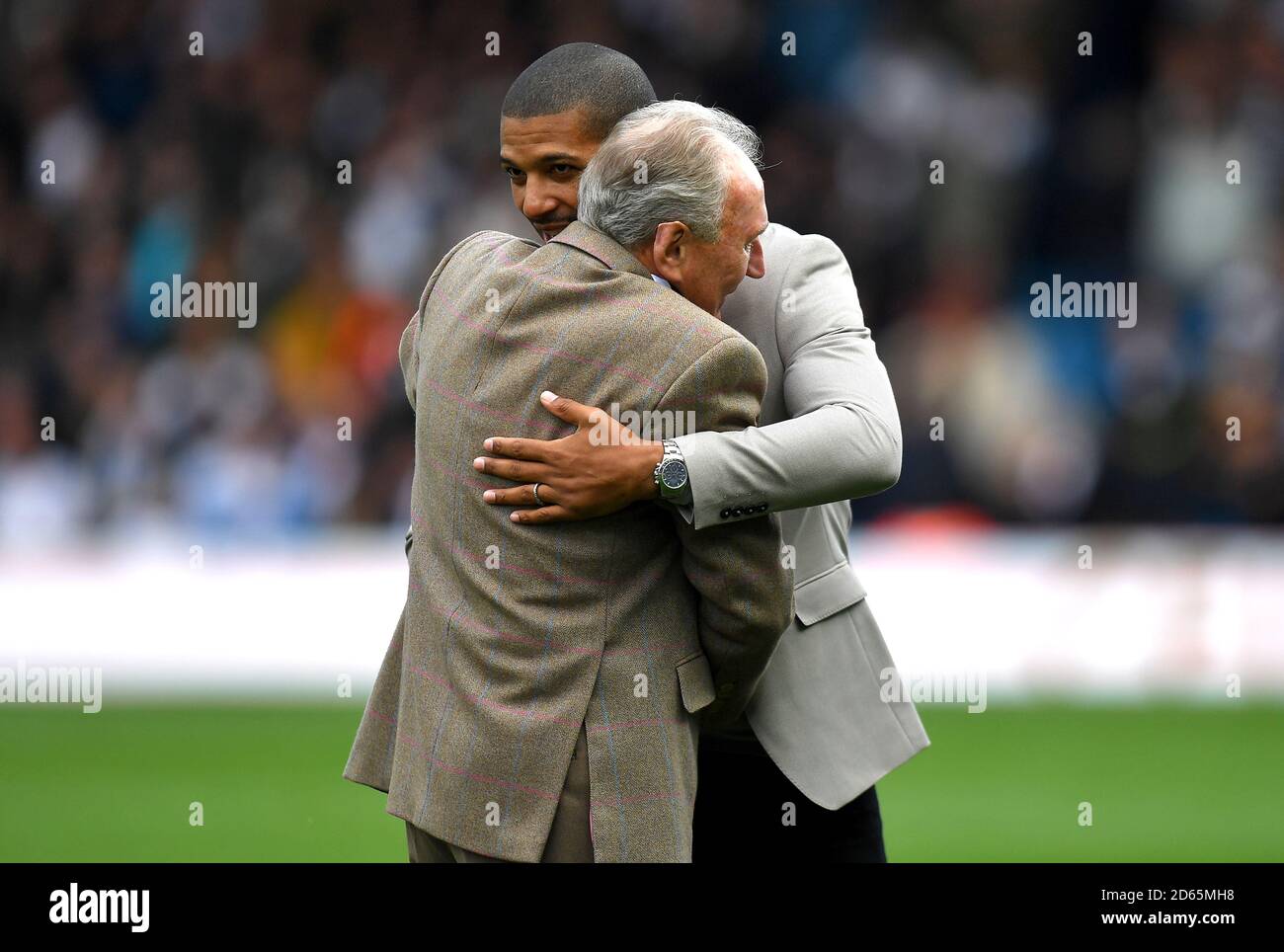 Former leeds manager howard wilkinson hi-res stock photography and ...