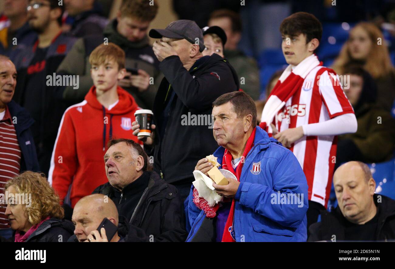 Football fan pie hi-res stock photography and images - Alamy