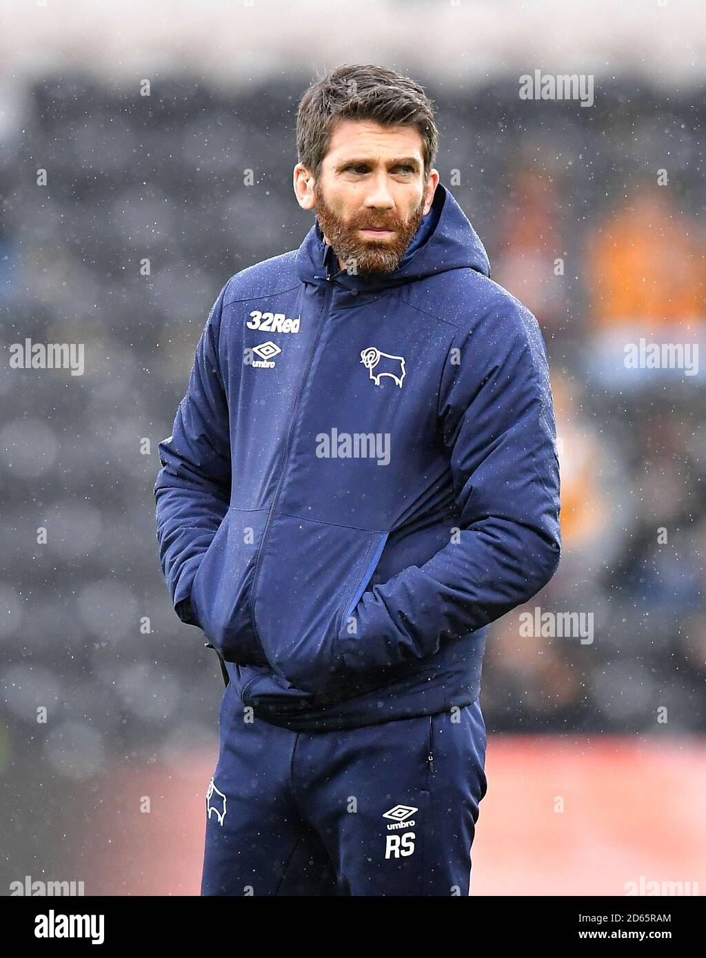 Robin hull hi-res stock photography and images - Alamy