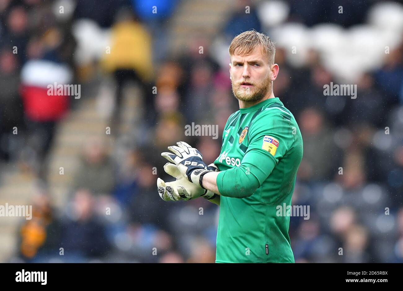 Hull City goalkeeper George Long Stock Photo - Alamy