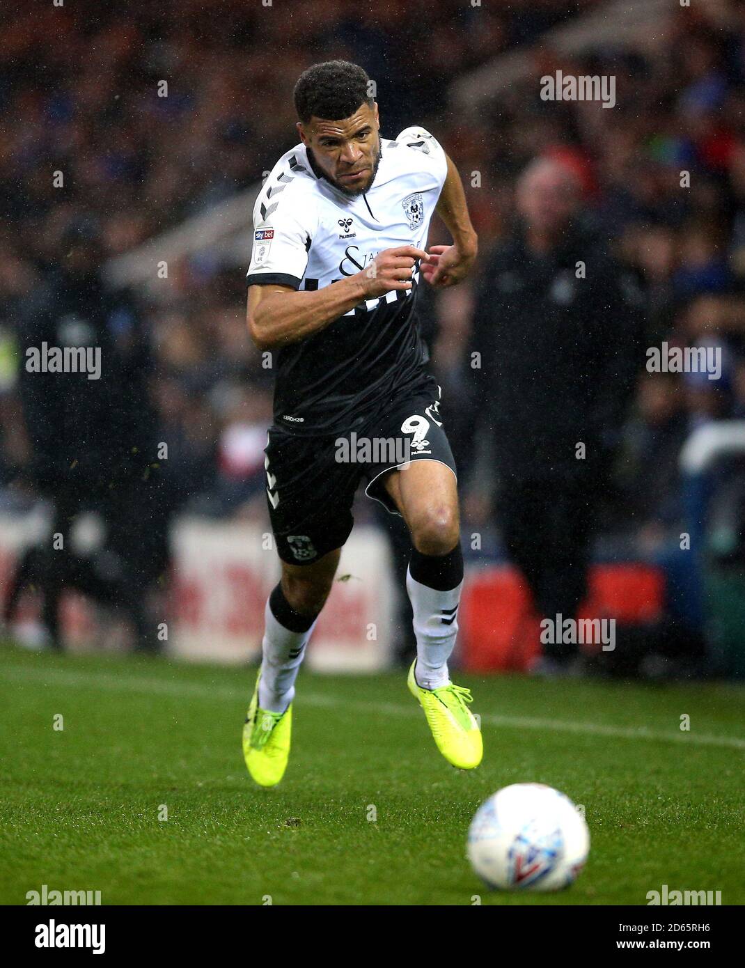 Coventry City's Maxime Biamou Stock Photo - Alamy