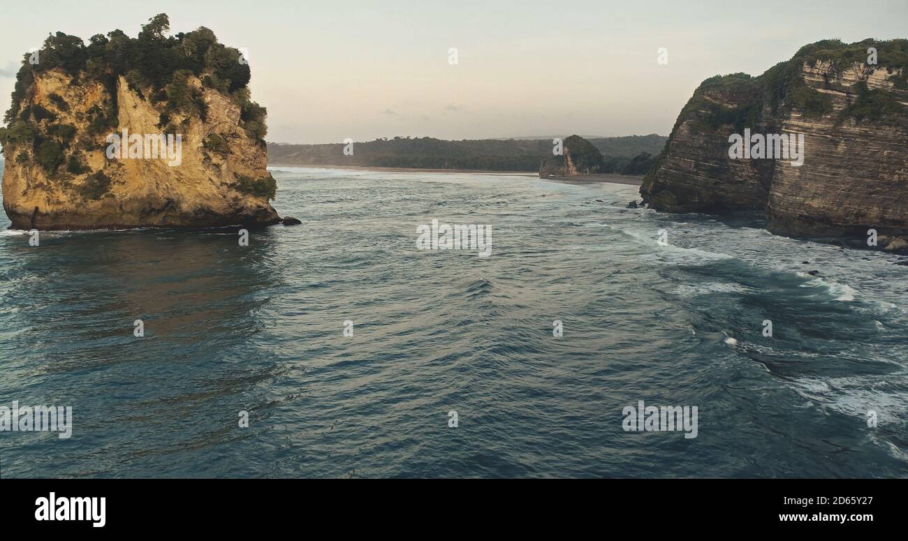 Mist dramatic mist hi-res stock photography and images - Alamy