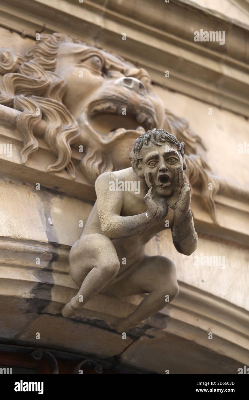 Vertical shot of marble male statue on the architecture Stock Photo - Alamy