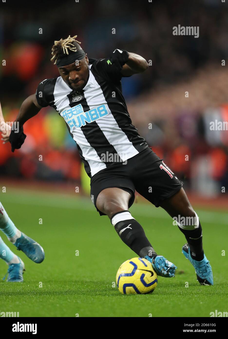 Newcastle uniteds allan saint maximin hi-res stock photography and ...
