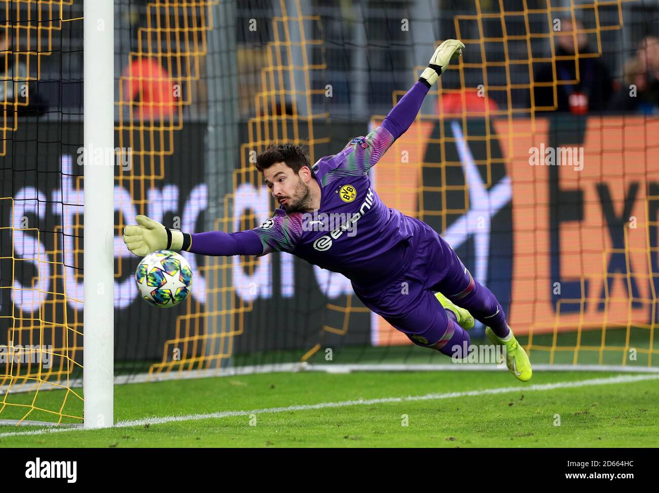 Borussia Dortmund goalkeeper Roman Burki makes a save Stock Photo - Alamy